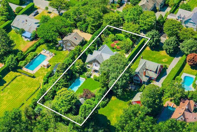 Hamptons Rentals | Out East